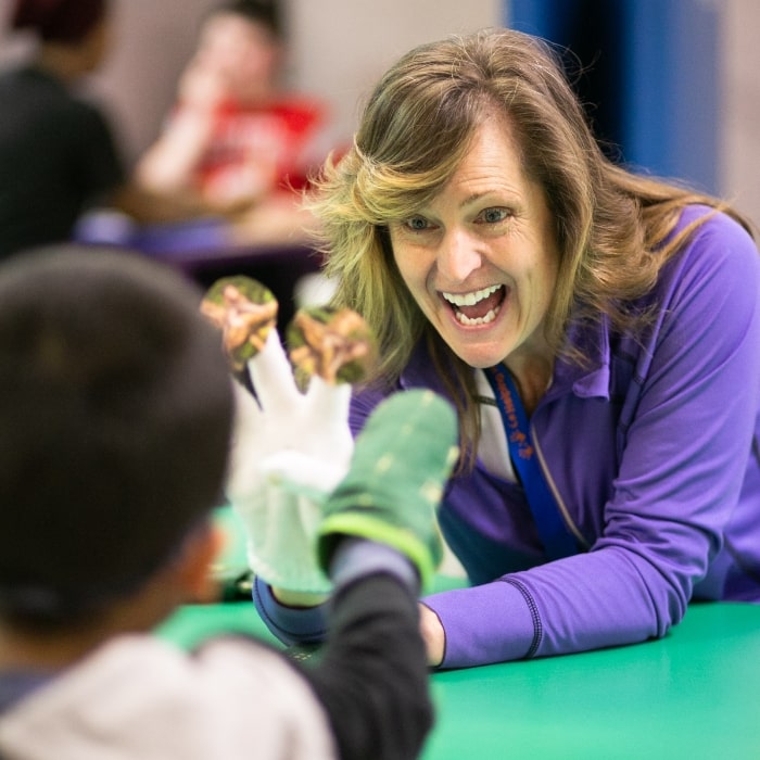 School - Helping Hand